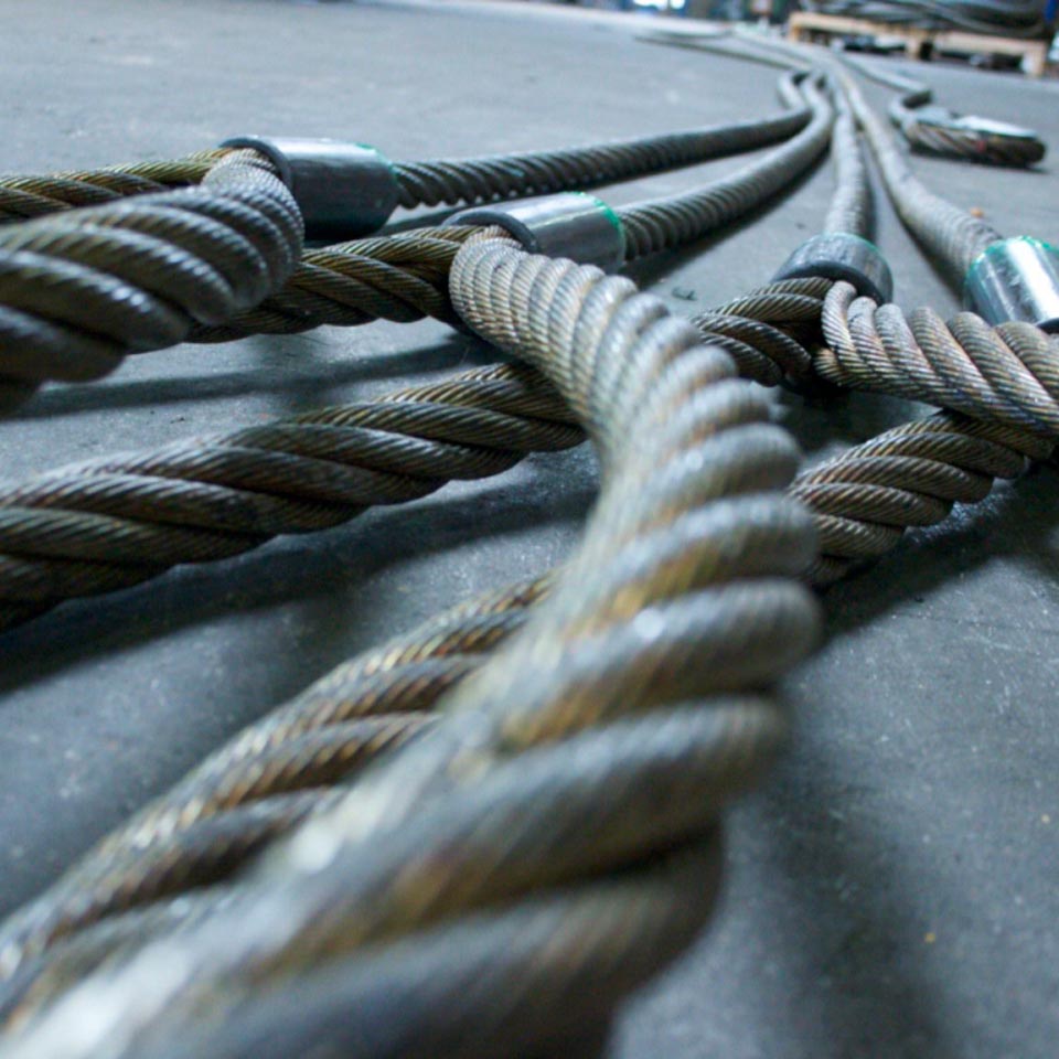 ESLINGAS DE CABLE DE ACERO – Octo Europa eslingas y cinchas